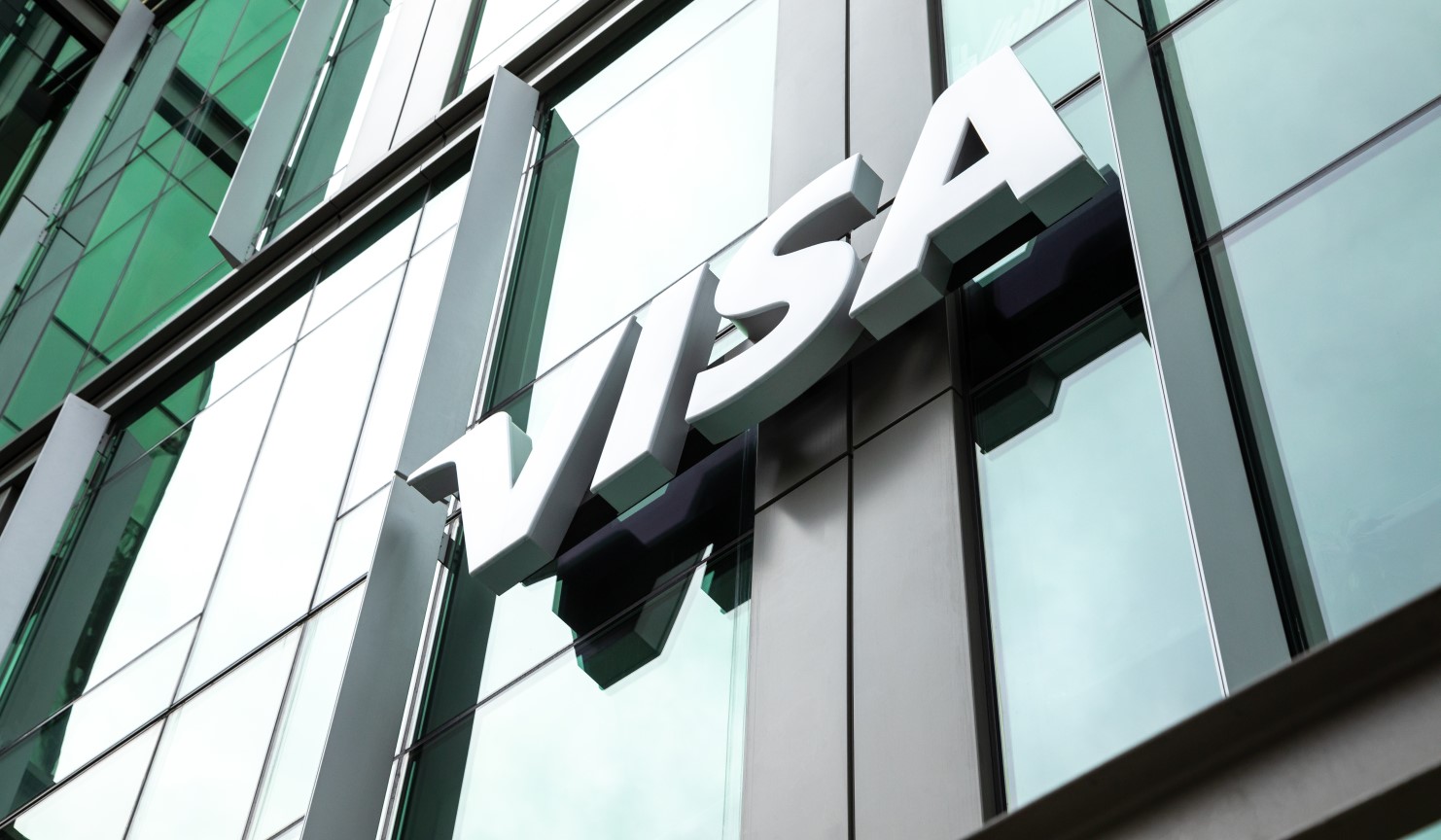 Visa-sign-1 | coindesk JAPAN | コインデスク・ジャパン