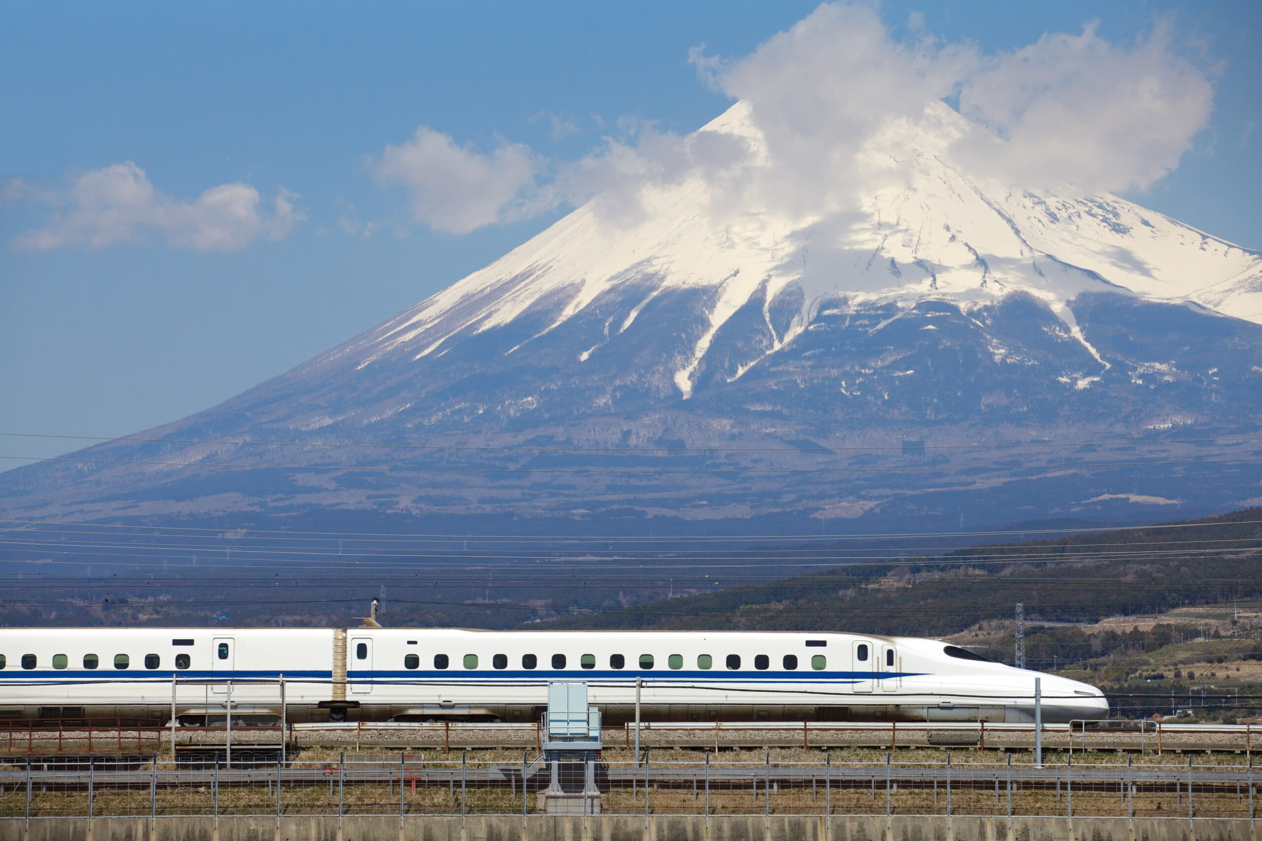 View,Of,Mt,Fuji,And,Tokaido,Shinkansen,,Shizuoka,,Japan | CoinDesk JAPAN（コインデスク・ジャパン）