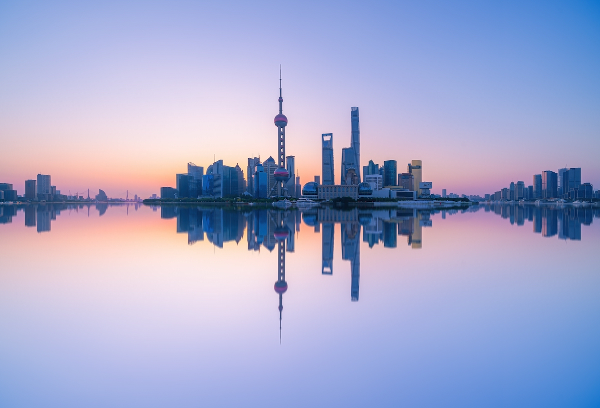 Skyline,Of,Shanghai,Financial,District,Buildings,,And,Huangpu,River,In ...